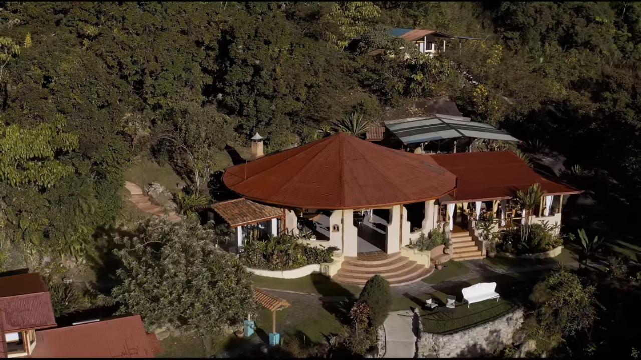 POLÍTICAS GENERALES DE SERVICIOS - Rio Chirripo